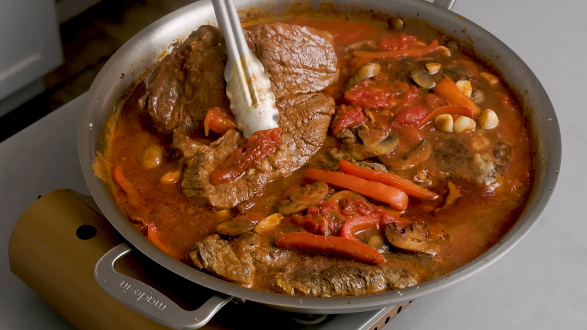 Steak Pizzaiola with Fettuccine Pasta Recipe (With a Visual Guide ...
