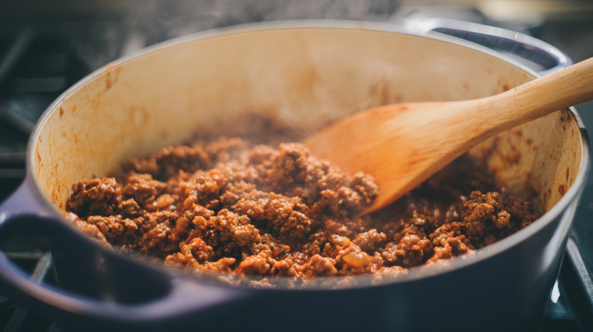 Best Thick Chili Recipe for Hearty Comfort Food Lovers - Sprig and Flours